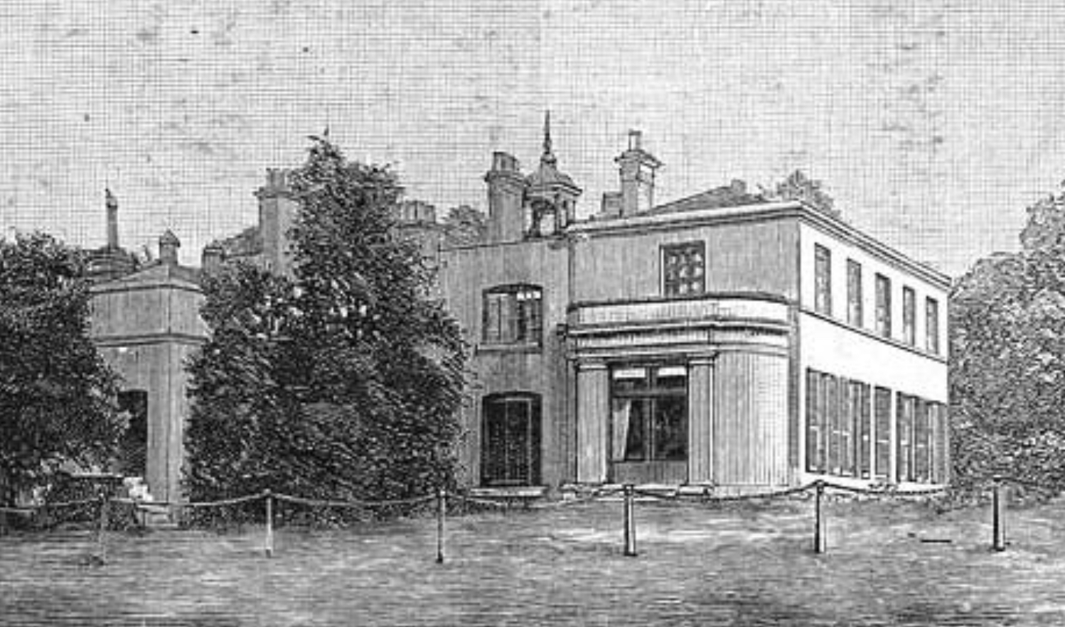 A SHORT HISTORY OF HEATHFIELD PARK – Graham Stevenson